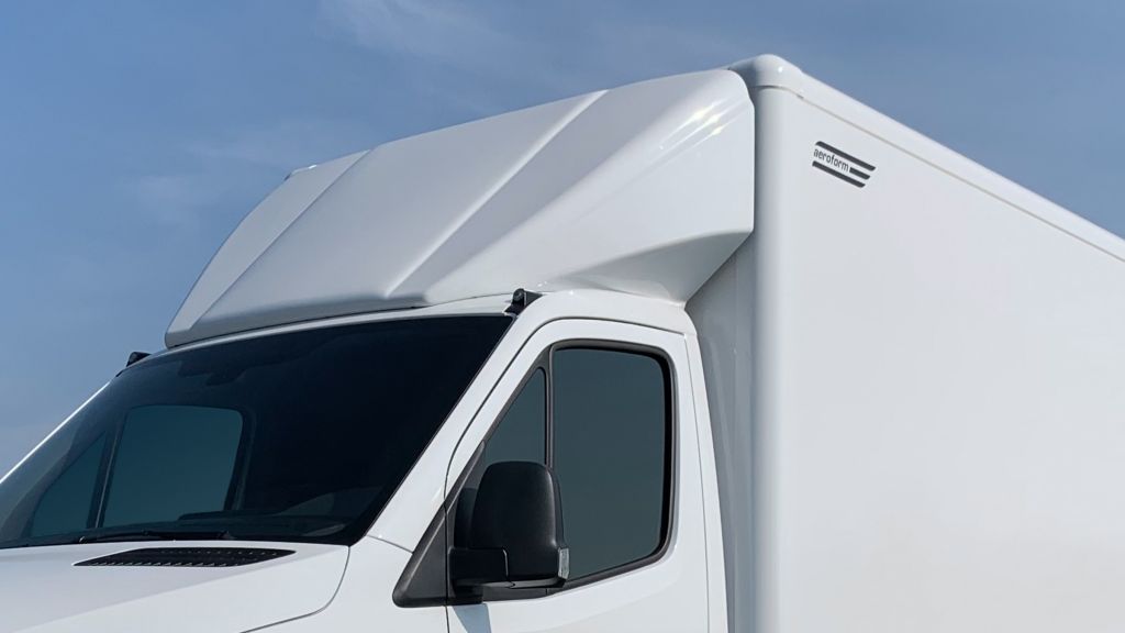 Sprinter with dry-freight body by Spier